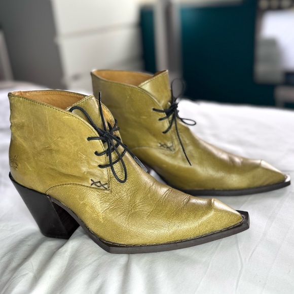 John Fluevog | Shoes | John Fluevog Womens Surrealist Boots | Poshmark